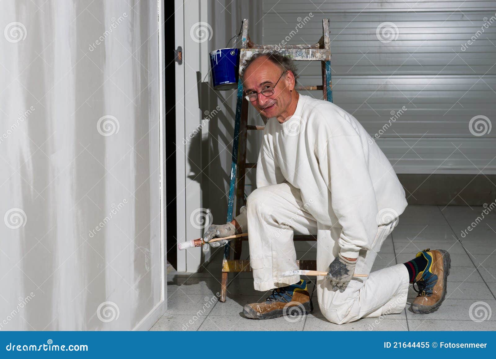 Painter at work stock image. Image of roller, decorating - 21644455