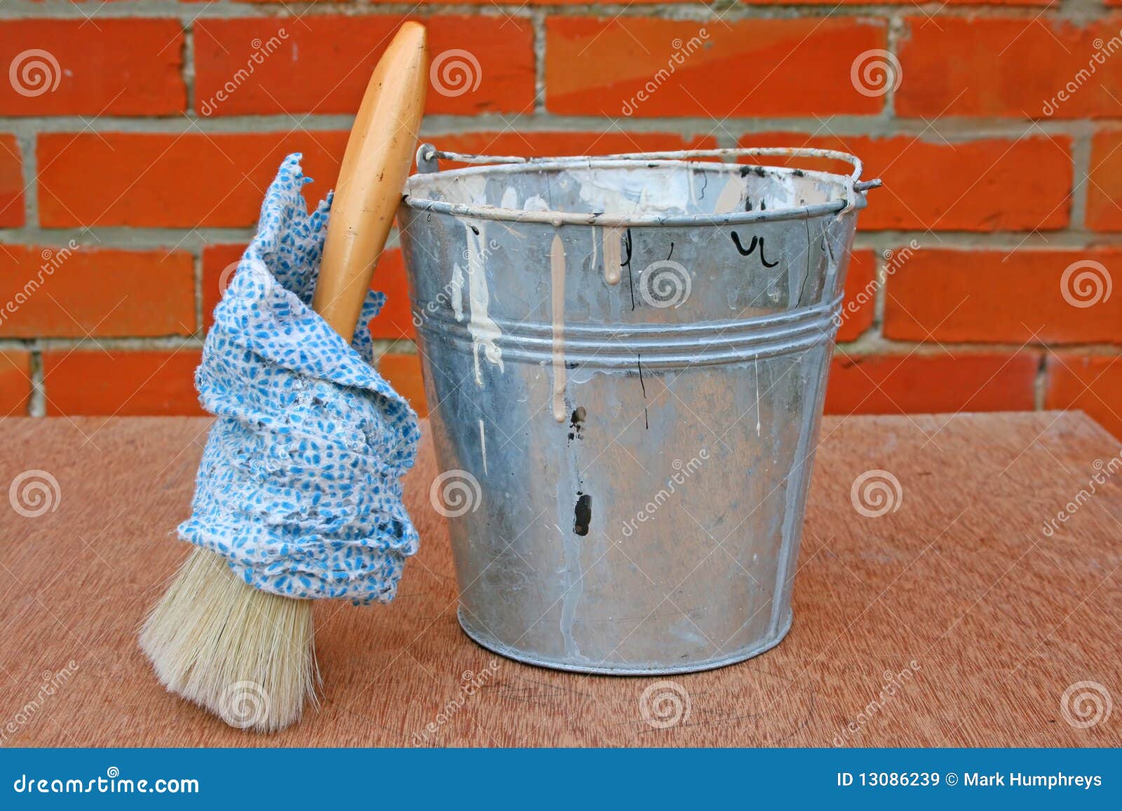 Painters bucket and brush stock image. Image of masonry - 13086239