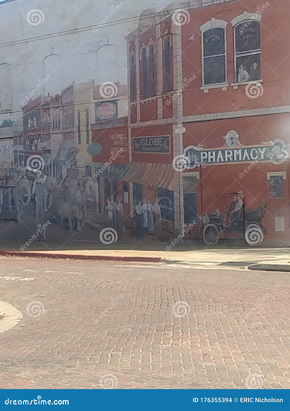 Painting on the Side a Buildig Editorial Stock Image - Image of side ...