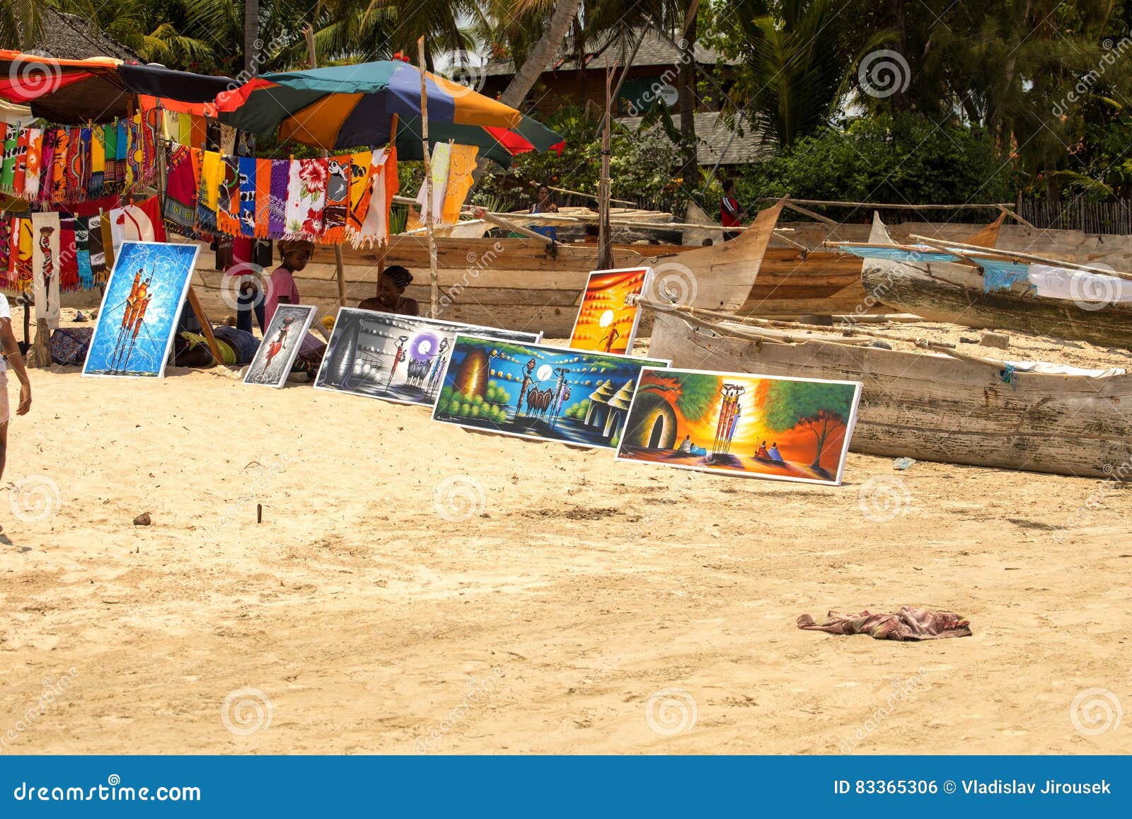 Paintings by Folk Artists, Nosy Be, Madagascar Editorial Photo - Image ...