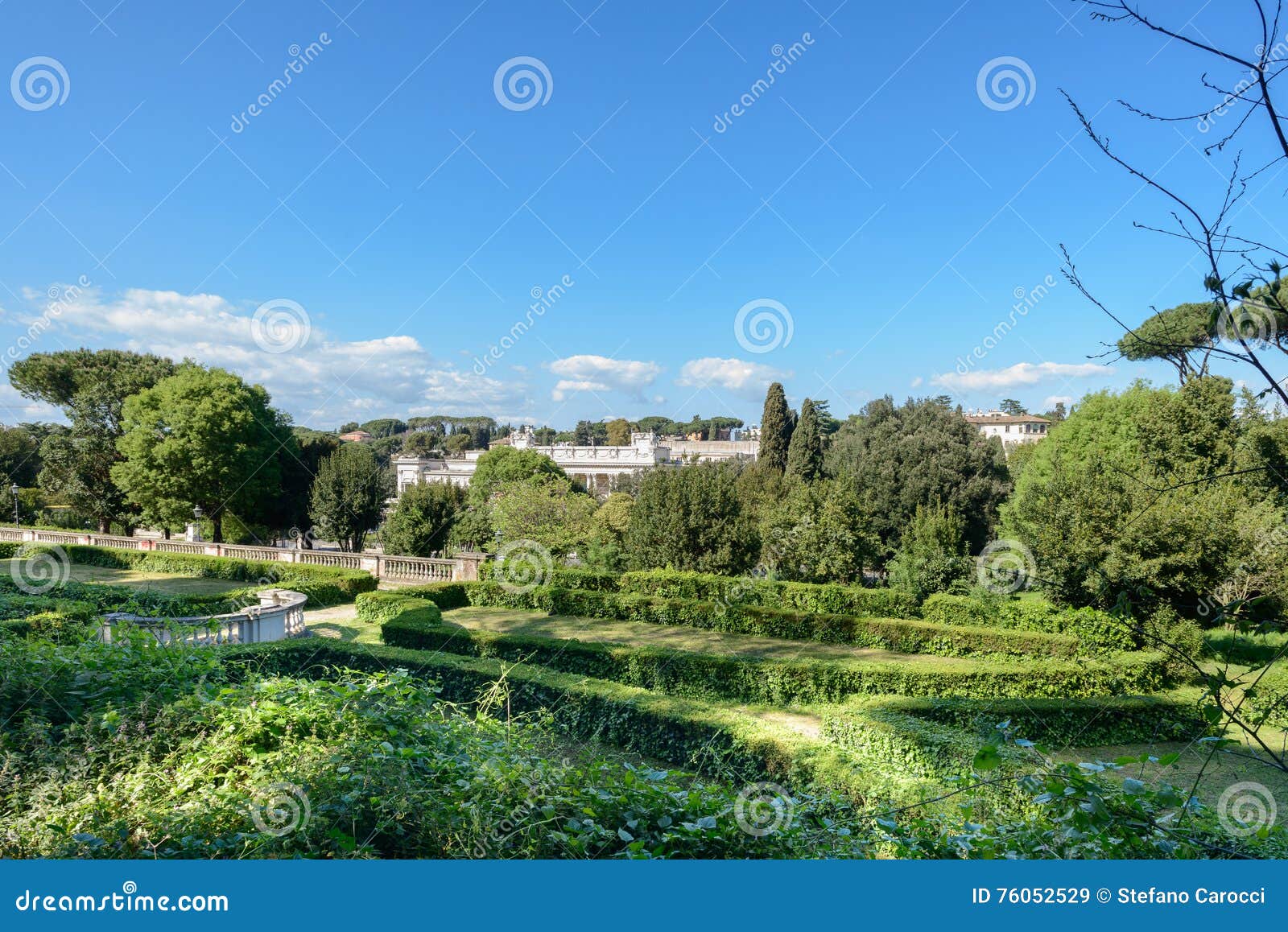 Paisagem do jardim de Roma imagem de stock. Imagem de rochas - 76052529