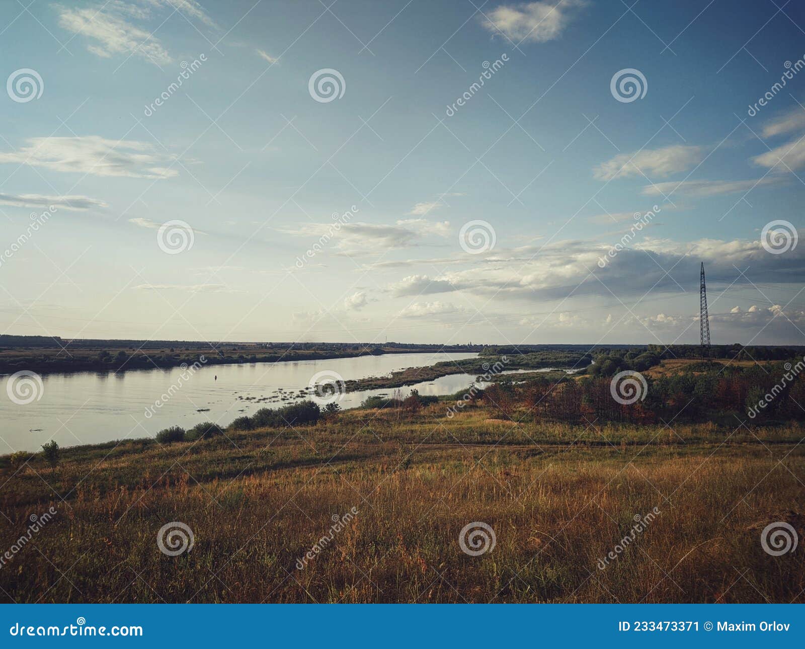 Paisagem do rio Oka imagem de stock. Imagem de monte - 233473371