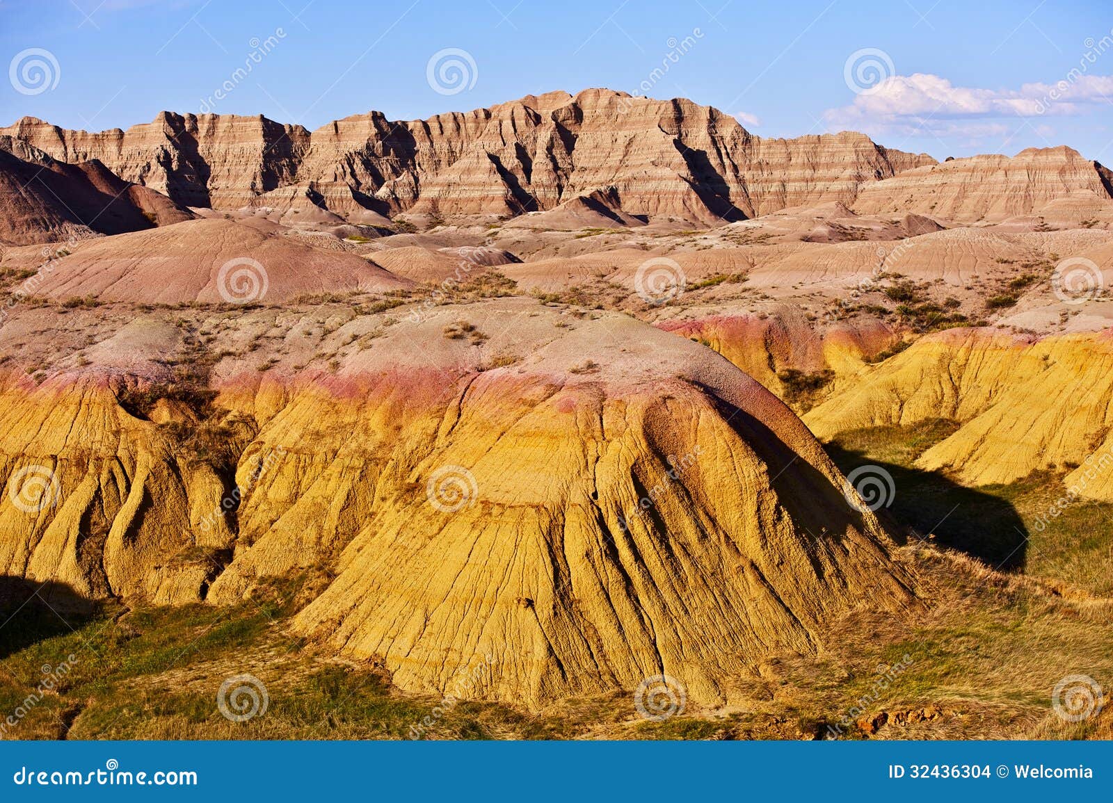 Paisaje de los Badlands foto de archivo. Imagen de famoso - 32436304