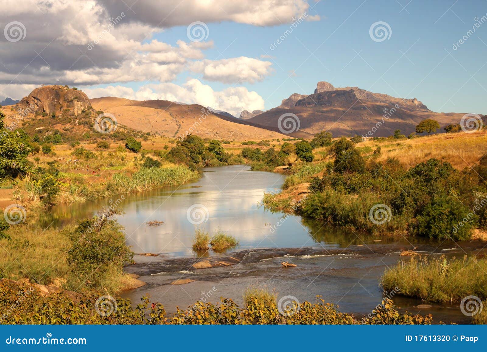 Paisaje de Madagascar foto de archivo. Imagen de secuencia - 17613320