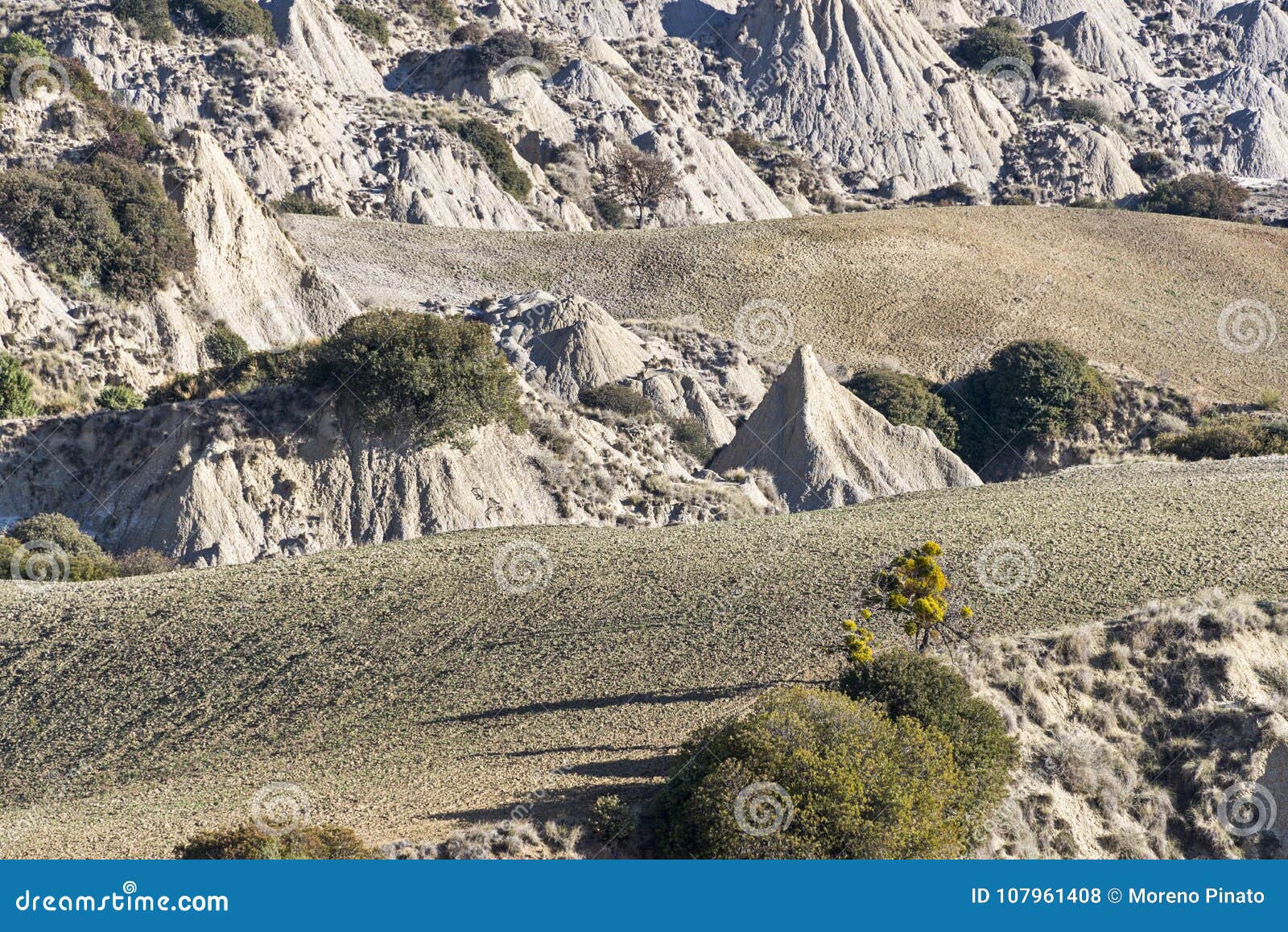 Paisajes De Basilicata, I Calanchi Foto de archivo - Imagen de rural ...