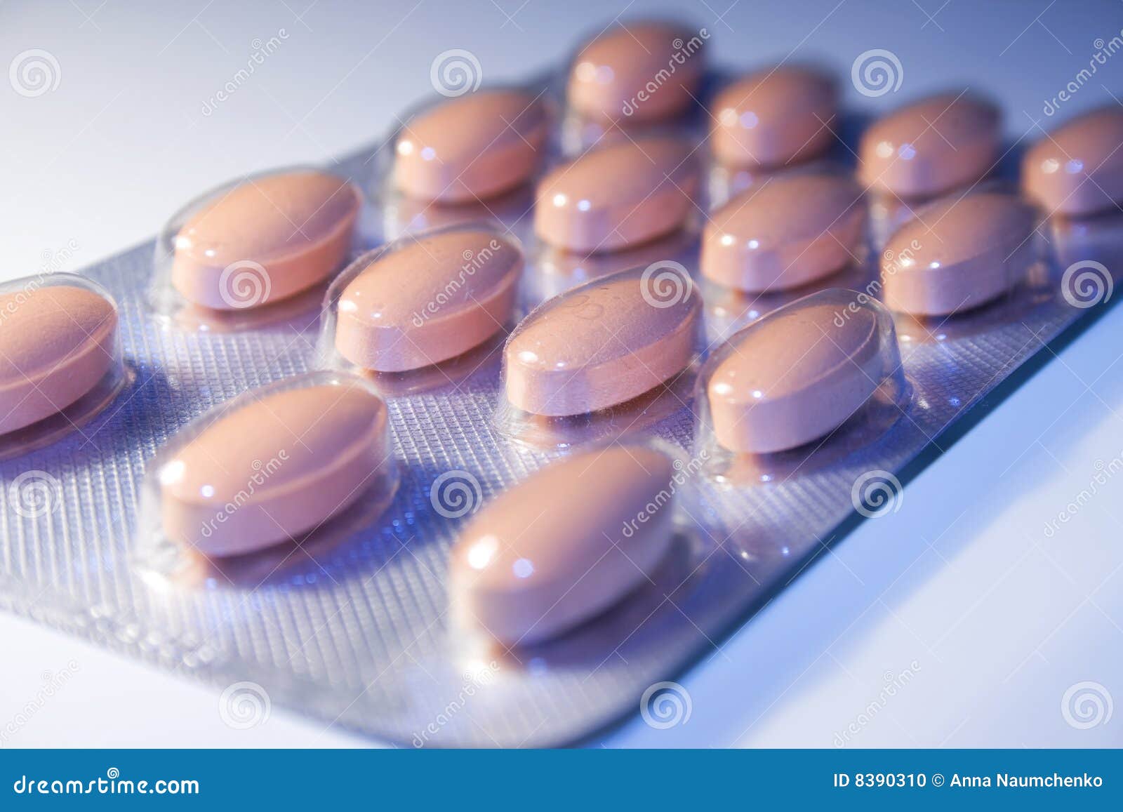 Pak ovale pillen, close-up stock foto. Image of tablet - 8390310