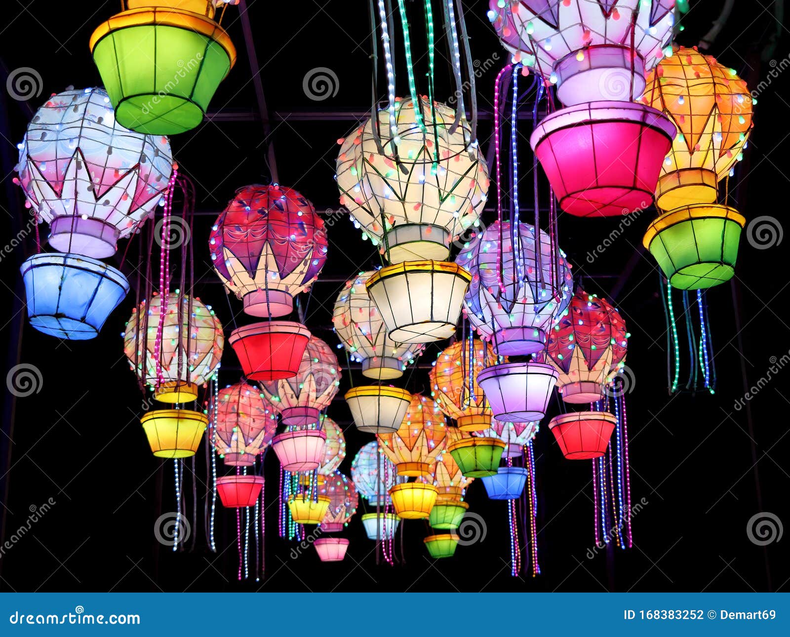 Colorful Chinese Temple Editorial Photo | CartoonDealer.com #139721071 Colorful Chinese Temple Editorial Photo | CartoonDealer.com #139721071