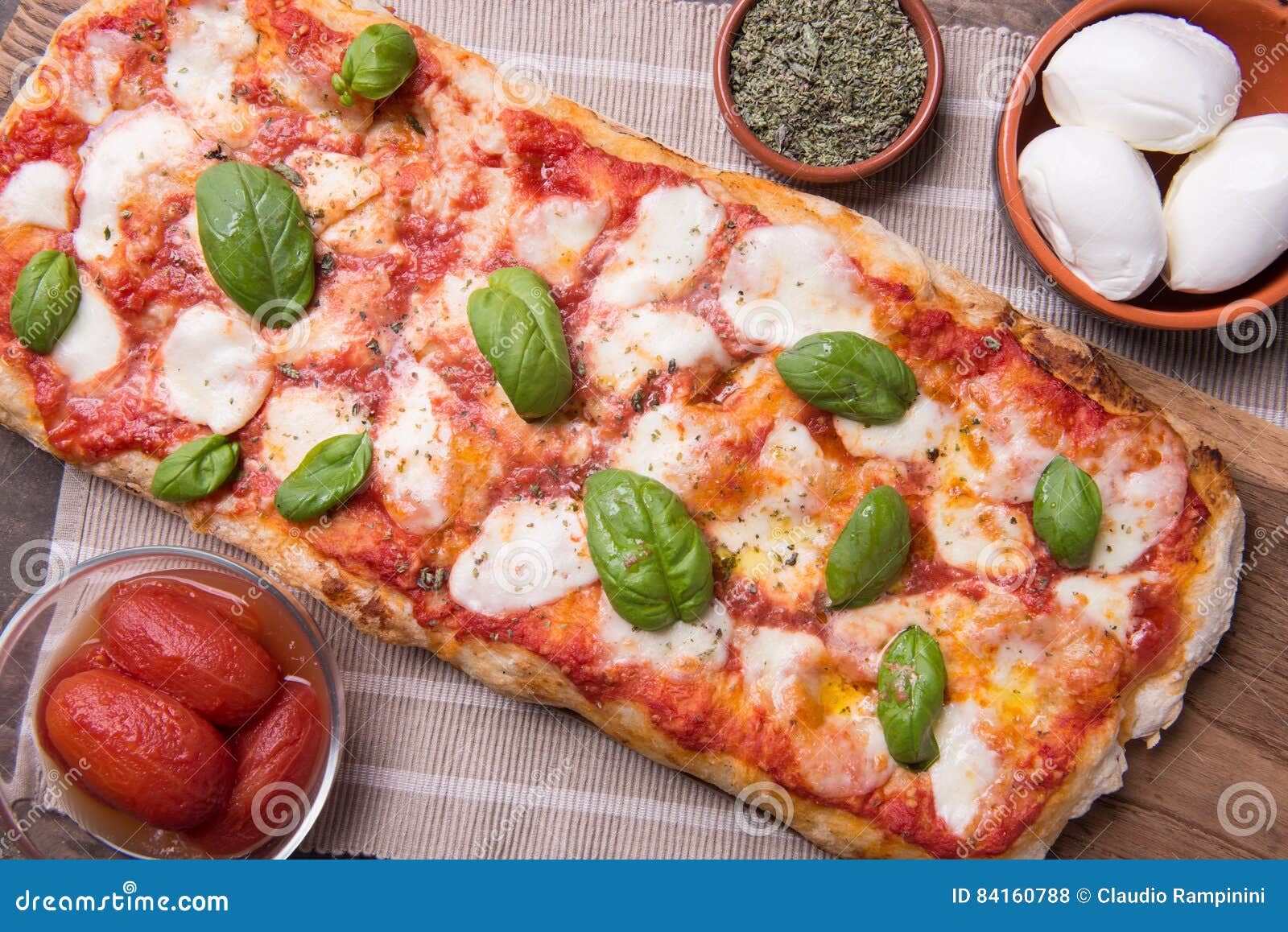 Pala romana pizza stock photo. Image of romana, margherita - 84160788