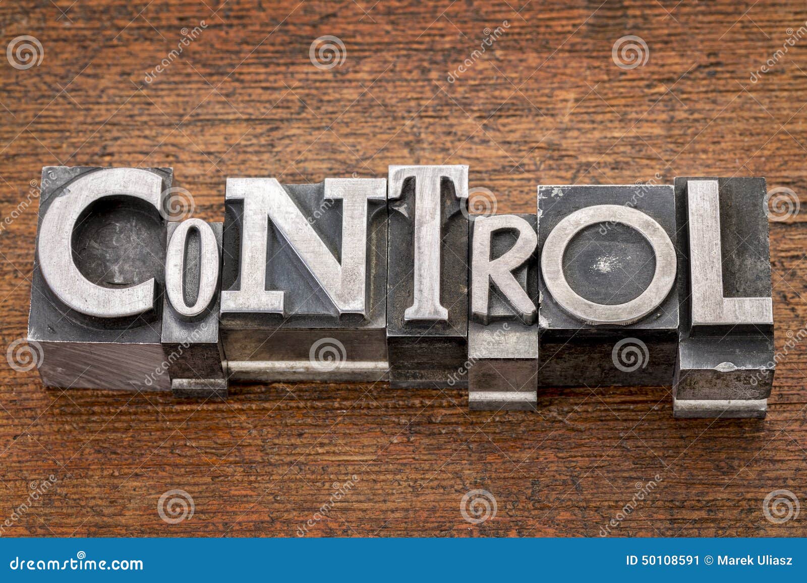 Palabra De Control En Tipo Del Metal Imagen de archivo - Imagen de ...