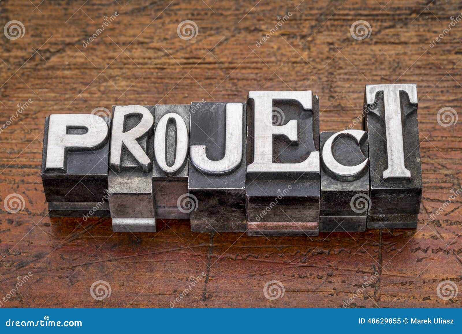 Palabra Del Proyecto En Tipo Del Metal Imagen de archivo - Imagen de ...