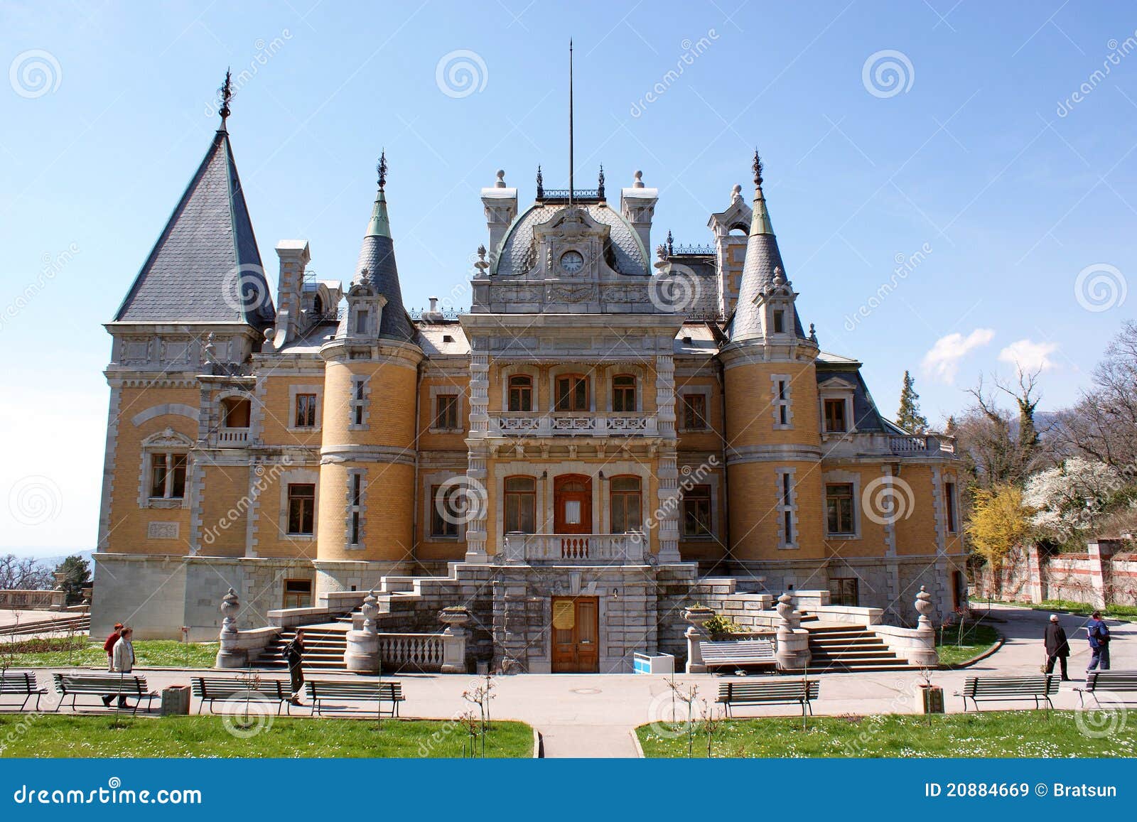 Palace stock image. Image of architecture, park, nature - 20884669