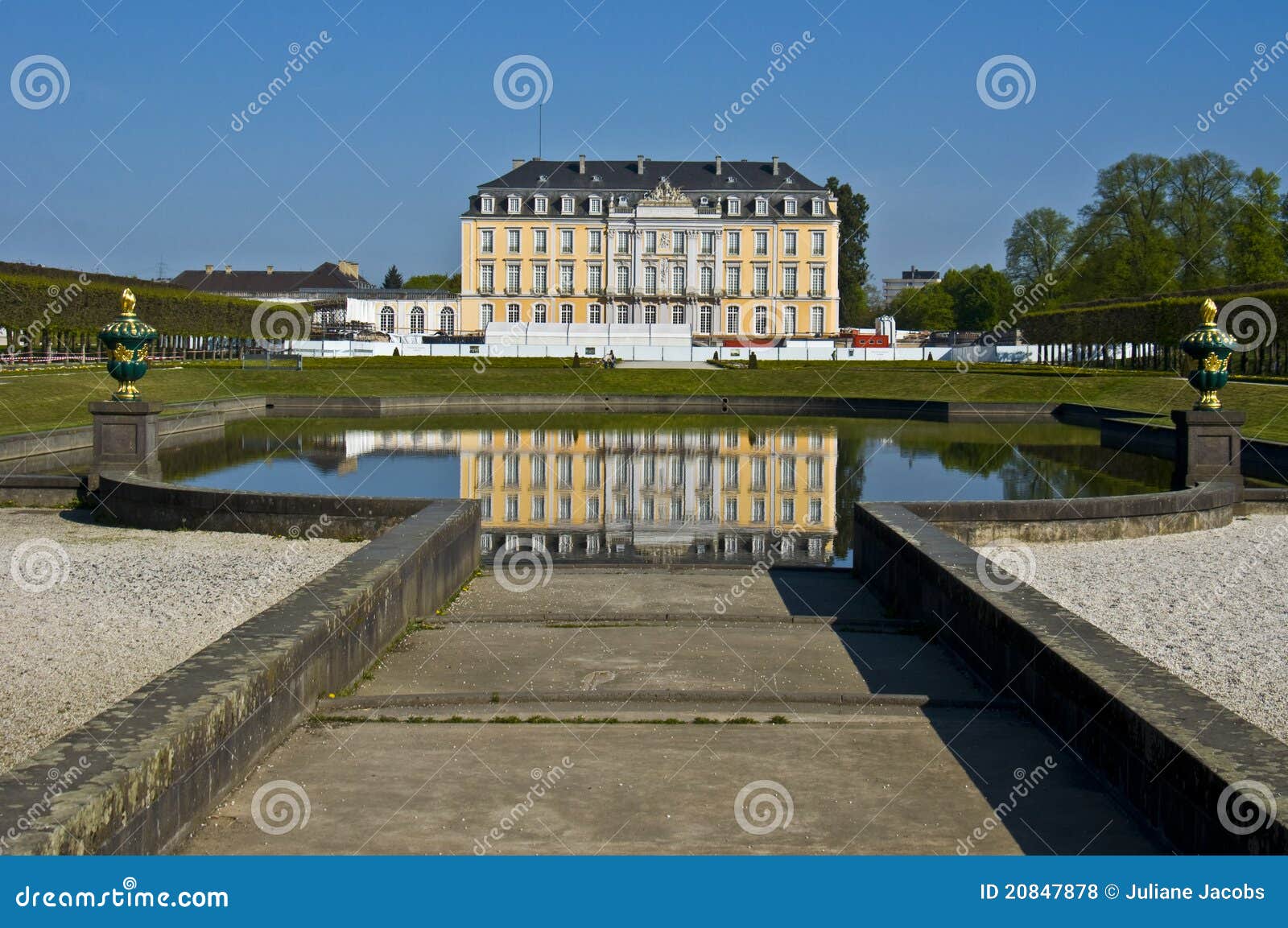 Palace Augustusburg stock photo. Image of bruehl, augustusburg - 20847878