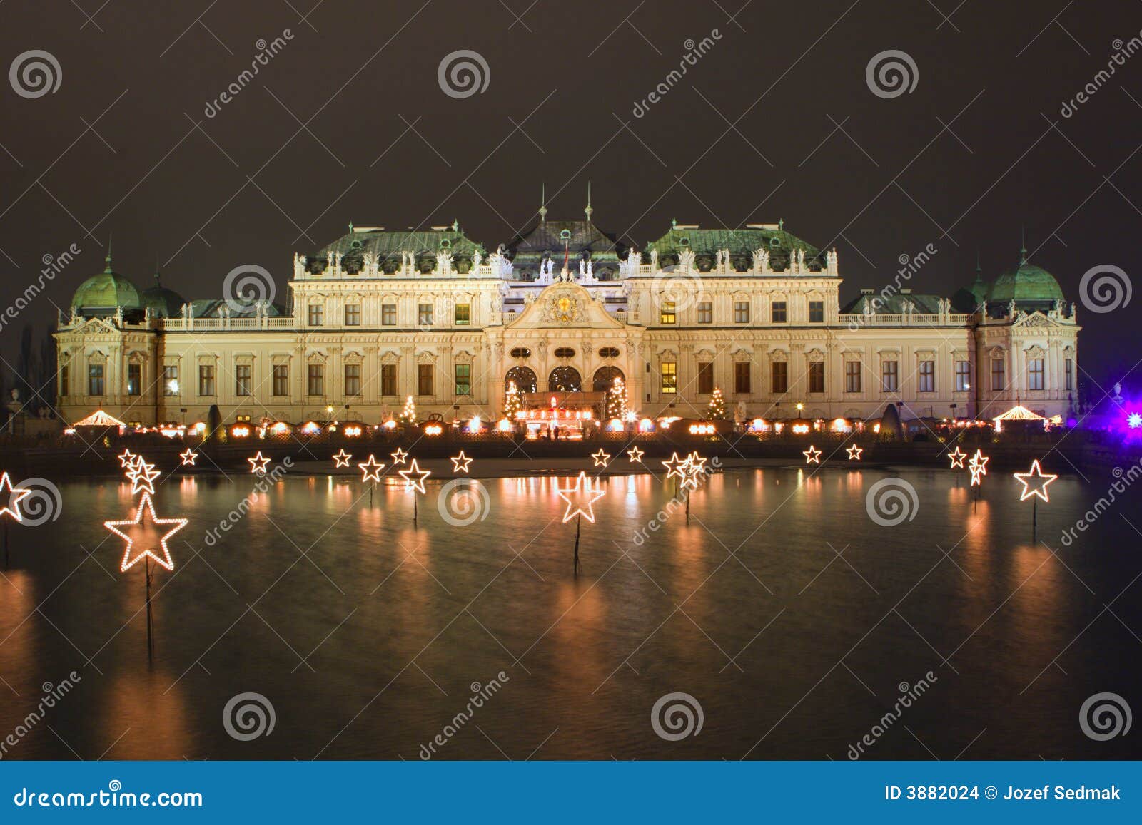 Palace Belvedere in Vienna - Night Stock Photo - Image of gardening ...