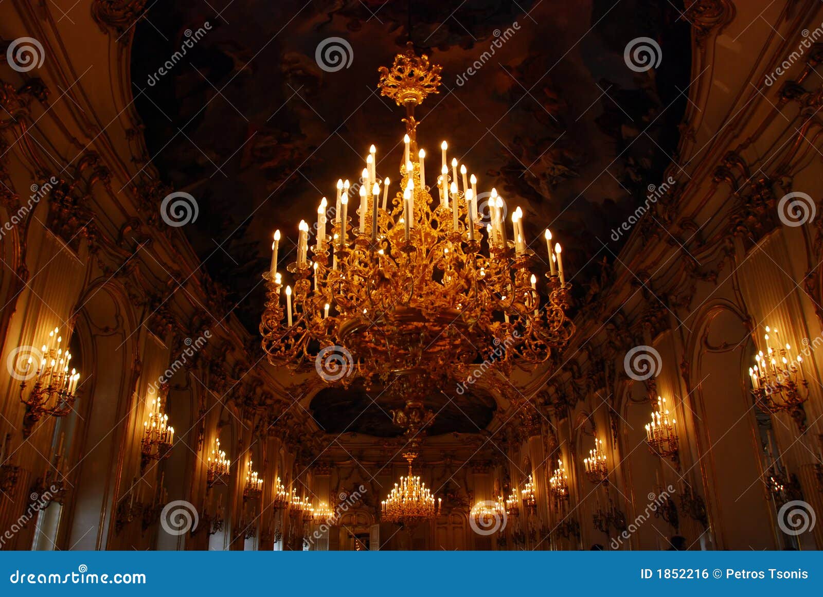 Palace ceiling editorial photo. Image of landmark, dance - 1852216