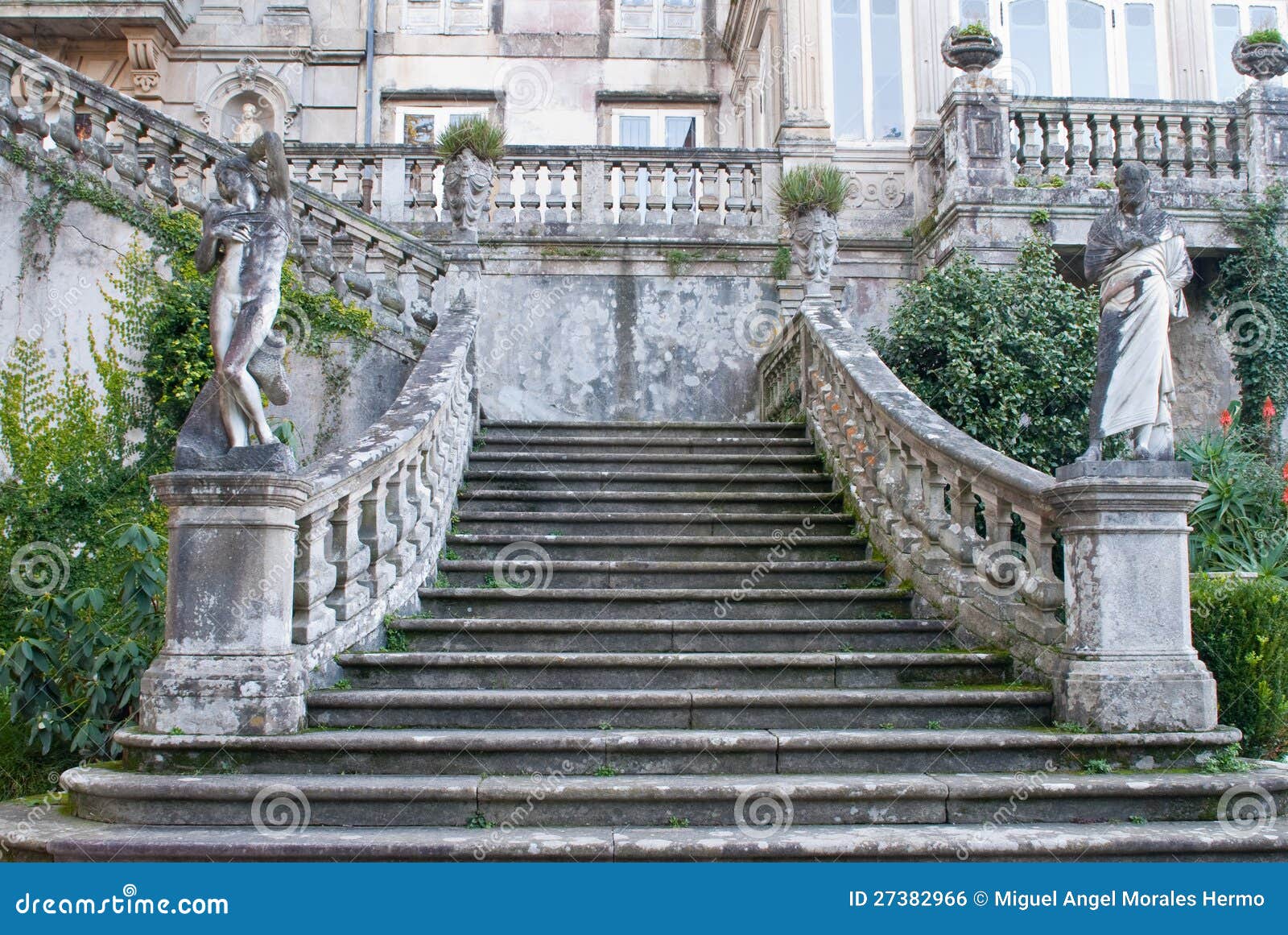 Palace facade and stairs stock photo. Image of gardens - 27382966