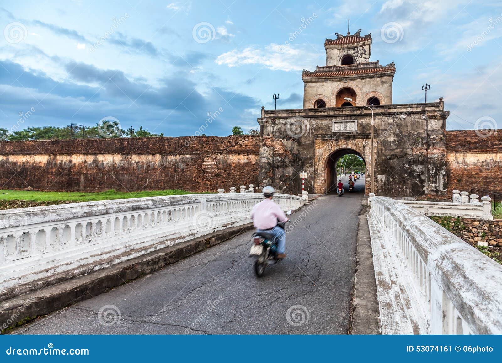 The Palace Gate, Imperial Palace Moat, Vietnam Stock Image - Image of ...