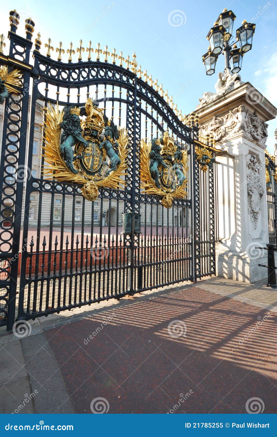 Palace Gates stock image. Image of gates, arms, palace - 21785255