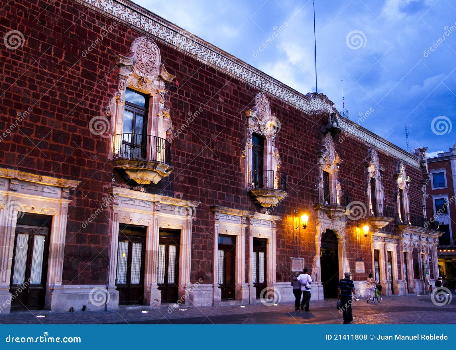 Government Plaza Modern Architecture Side View In Downtown Mobile ...