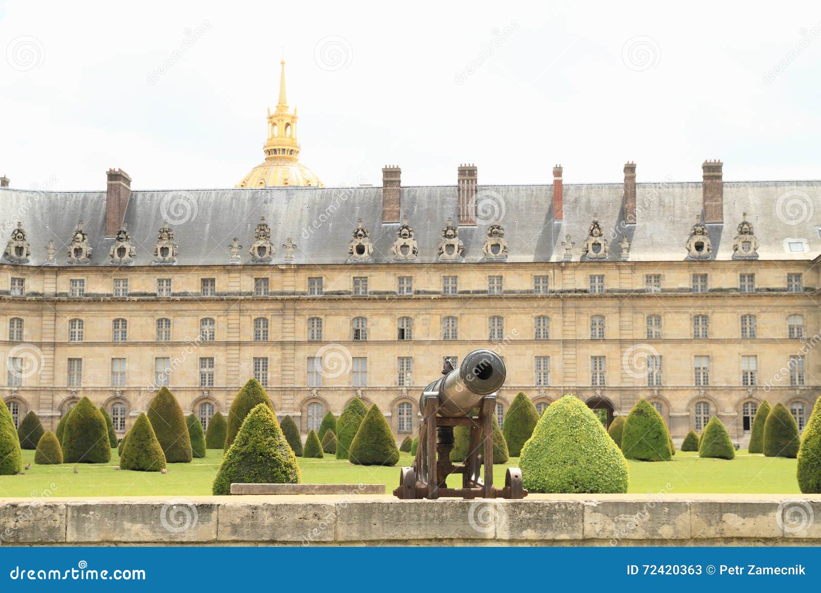 Palace Invalides stock image. Image of paris, palace - 72420363