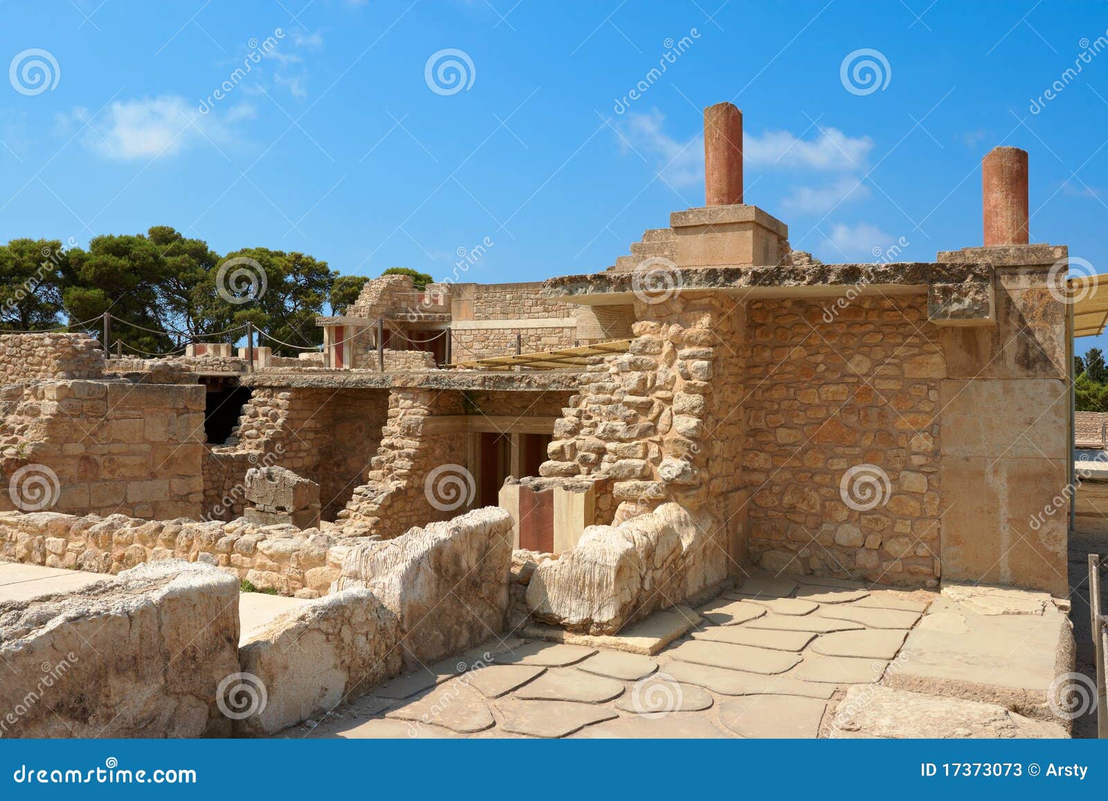 Palace of Knossos. Crete, Greece Stock Image - Image of exterior, blue ...
