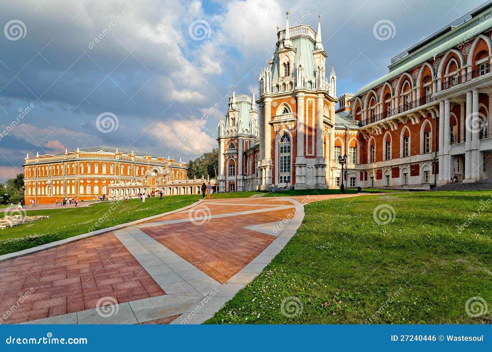 The palace in Moscow stock photo. Image of evening, palace - 27240446
