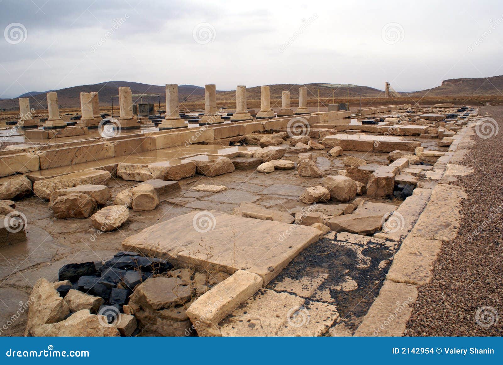 Palace in Pasargadae stock photo. Image of famous, stone - 2142954