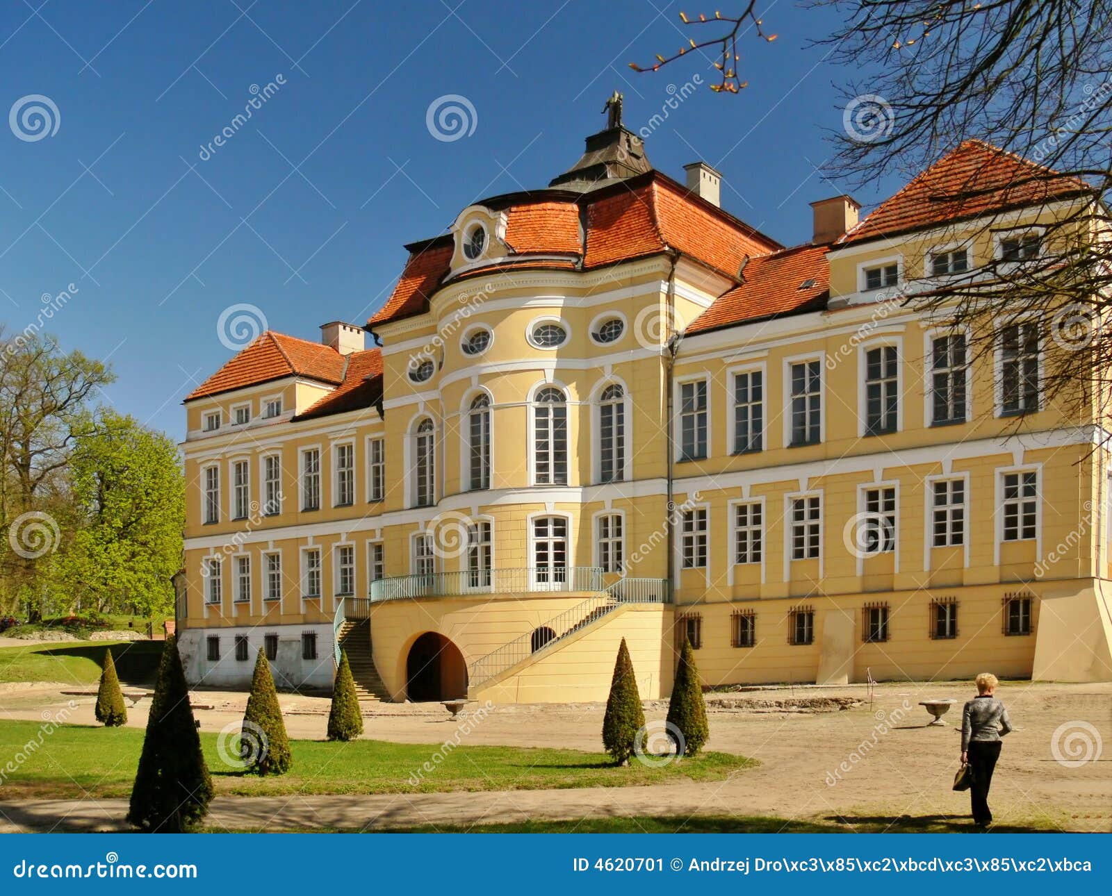 Palace in Rogalin stock image. Image of rogalin, green - 4620701