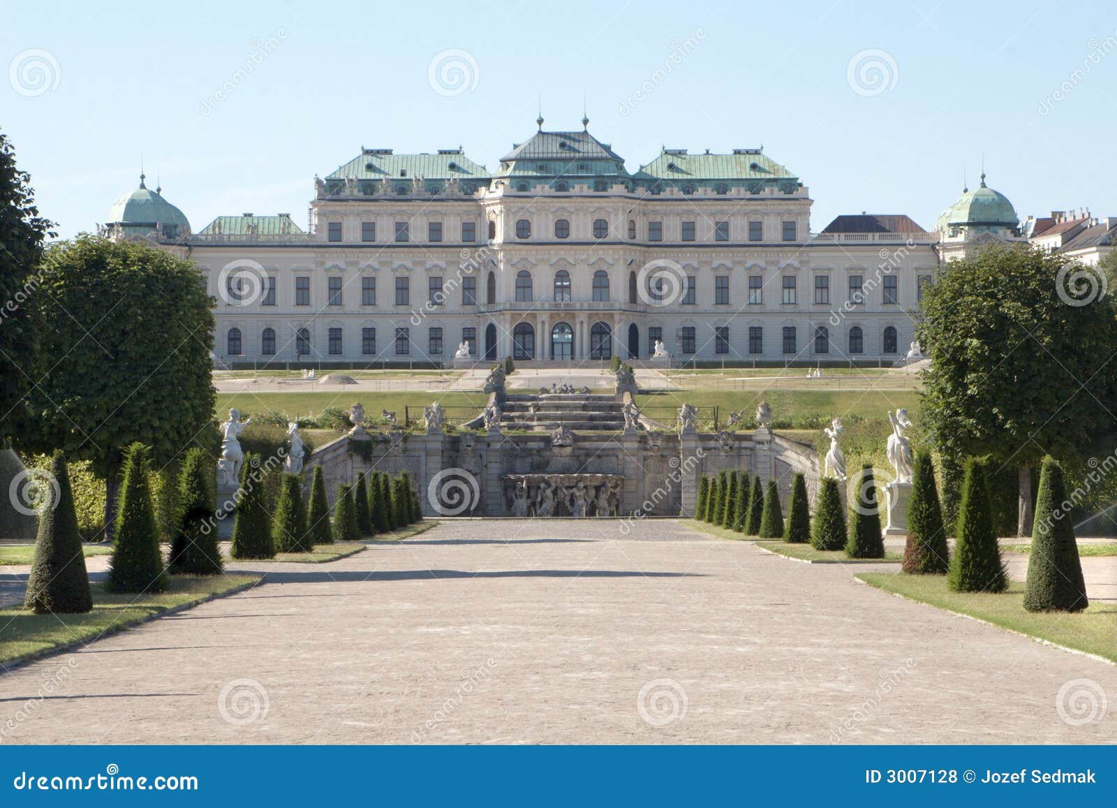 Palace in vienna stock photo. Image of vienna, park, monarchy - 3007128