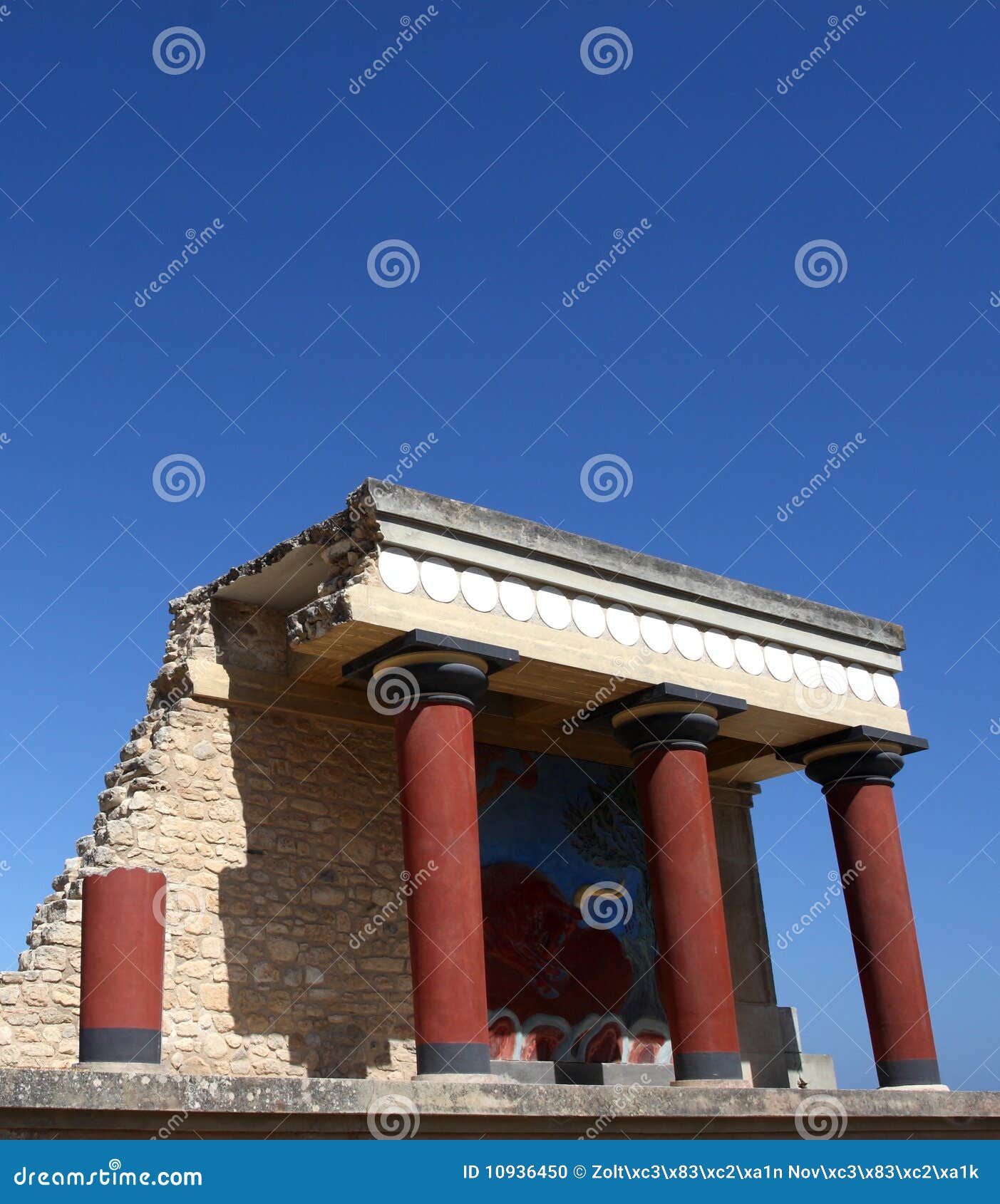 Palacio de Knossos foto de archivo. Imagen de grecia - 10936450