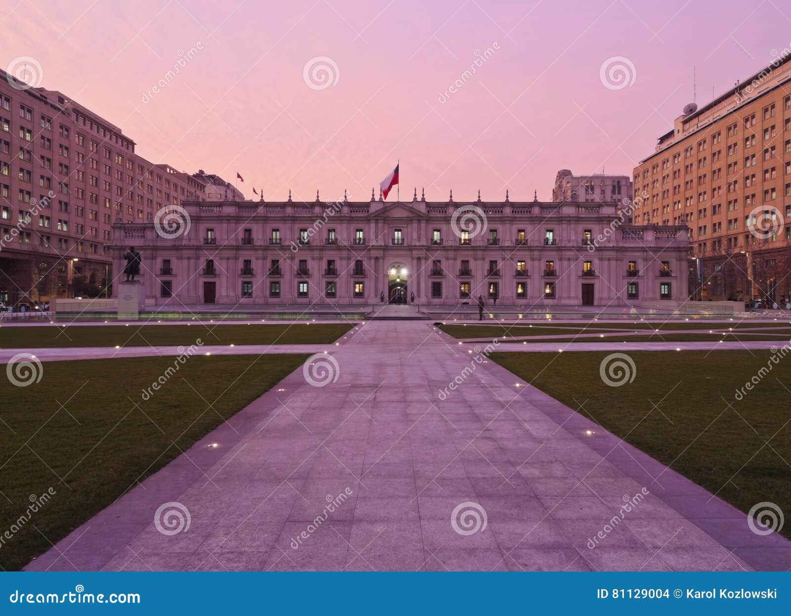 Palacio De La Moneda I Santiago De Chile Arkivfoto - Bild av ...