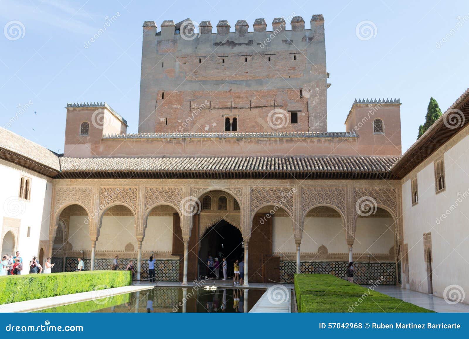 Palacio en Alhambra foto de archivo editorial. Imagen de herencia ...