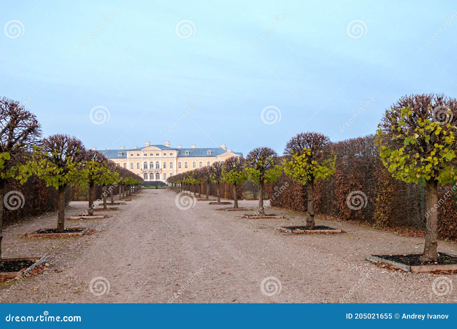 Palacio Rundal Francesco Rastrelli. Imagen de archivo - Imagen de ...