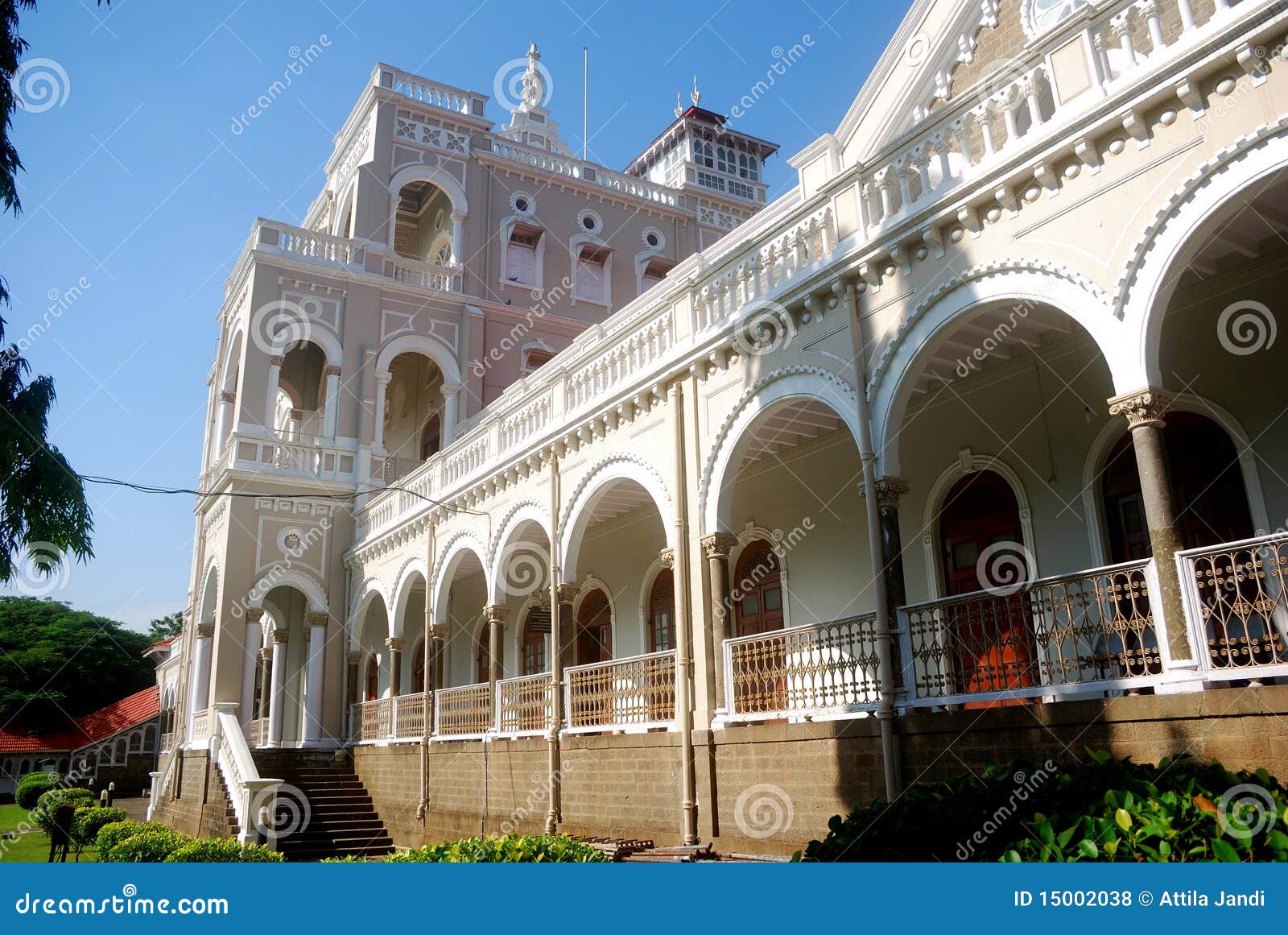 Palais D'Aga Khan, Pune, Maharashtra, Inde Photo stock - Image du ...