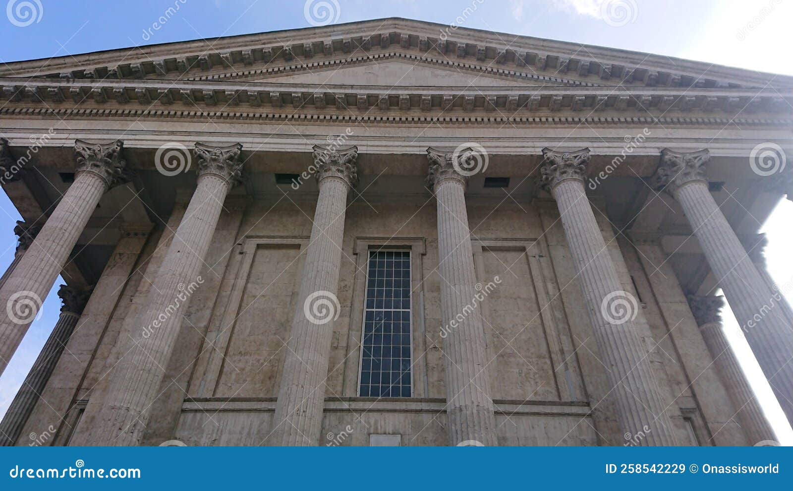 Palais D'architecture Romain Image stock - Image of architectural ...