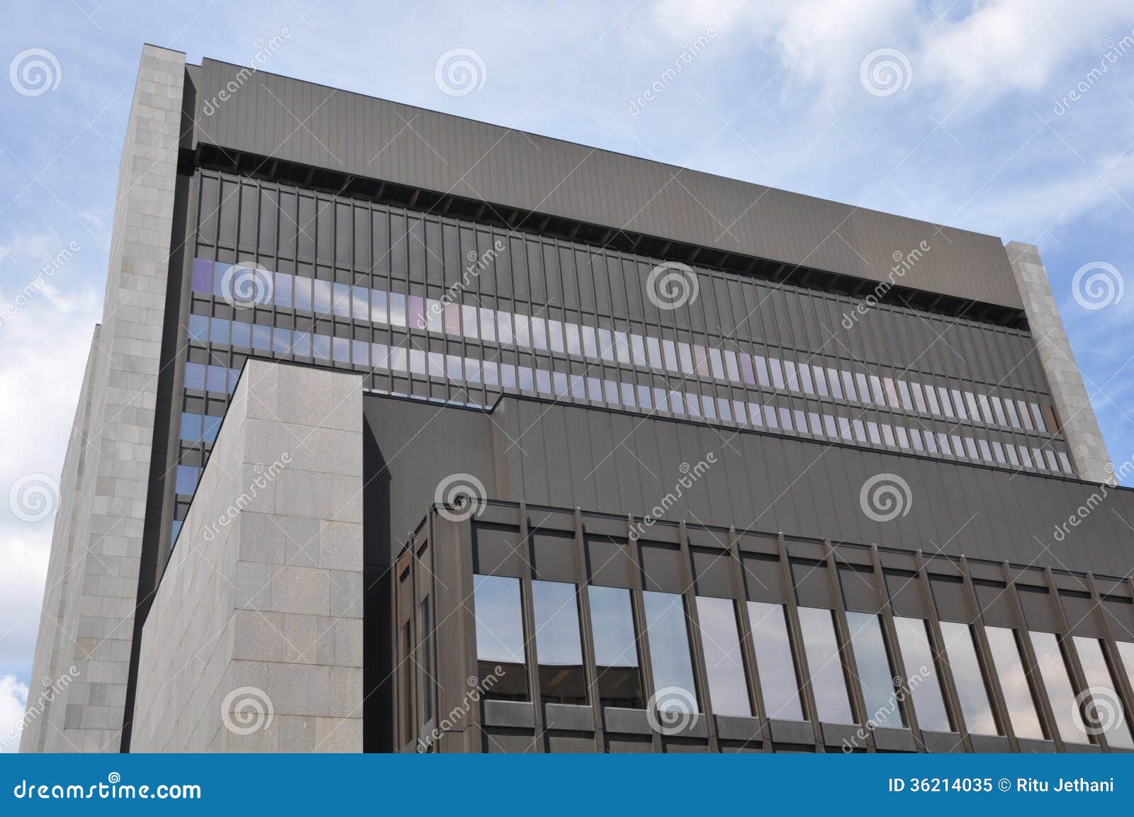 Palais De Justice in Montreal Stock Image - Image of commercial ...