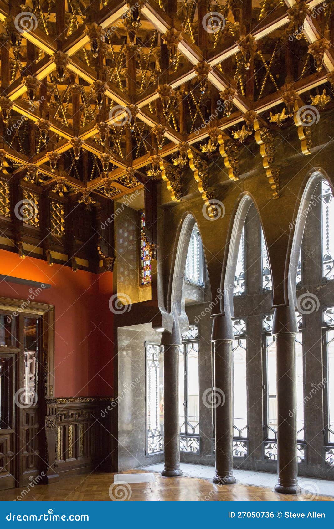 Palacio Guell Interior