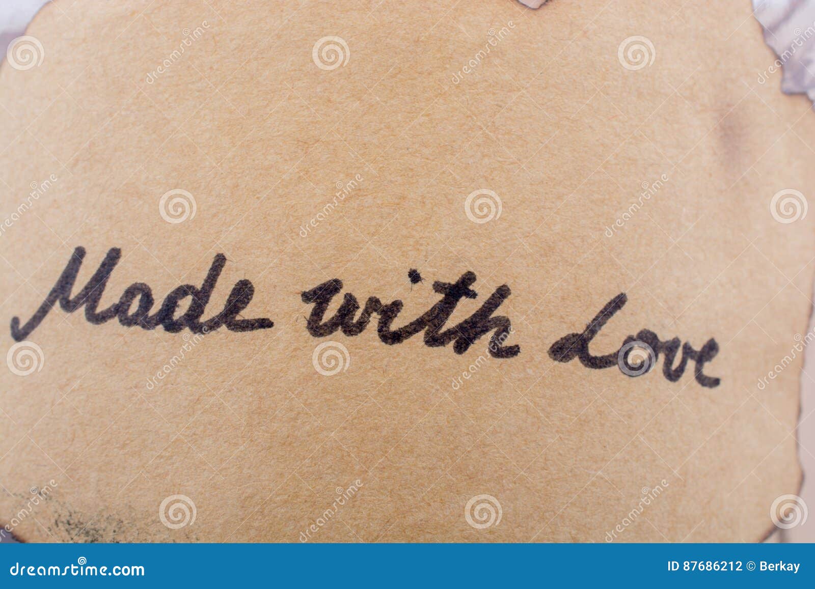 A Palavra Do Amor Escrita Nas Letras Foto de Stock - Imagem de palavra ...