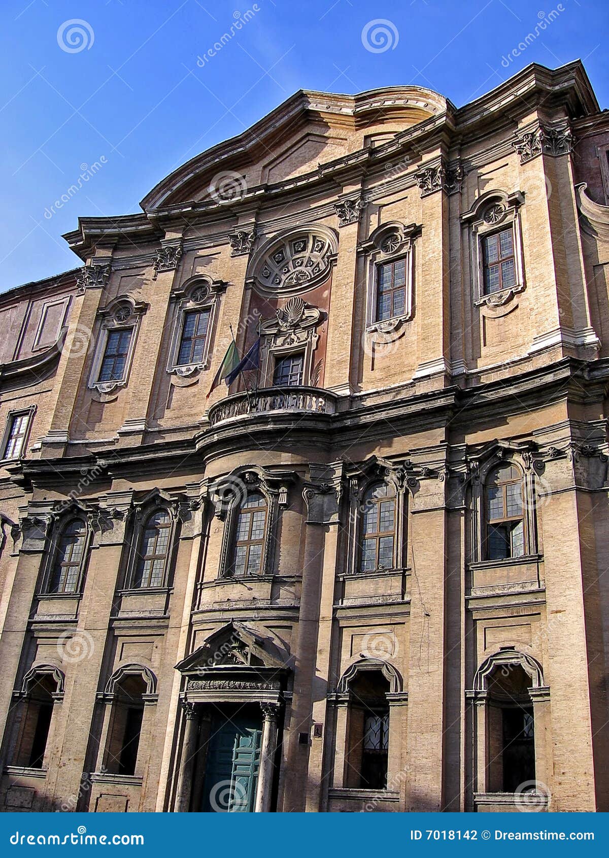 Palazzo stock photo. Image of tourist, daylight, historic - 7018142
