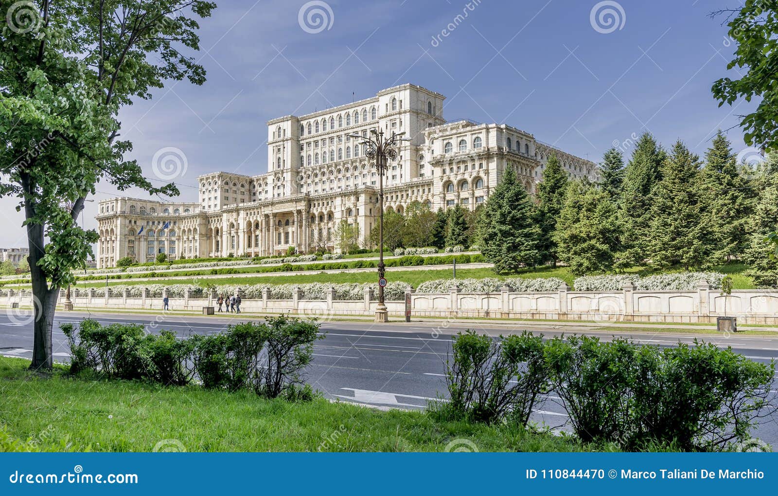 Palazzo Del Parlamento, Bucarest, Romania Fotografia Stock - Immagine ...