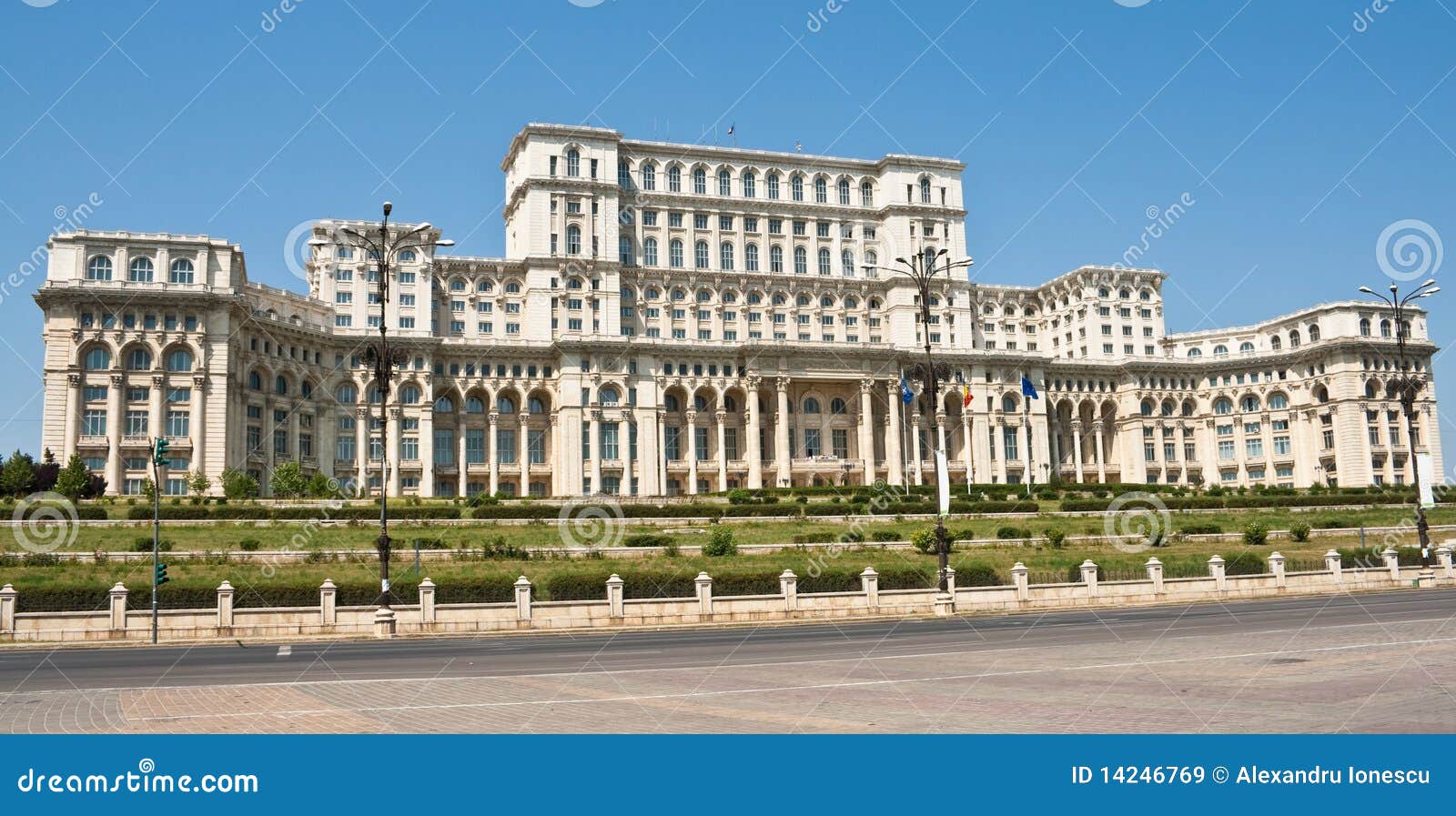 Palazzo Del Parlamento, Bucarest Romania Immagine Stock - Immagine di ...