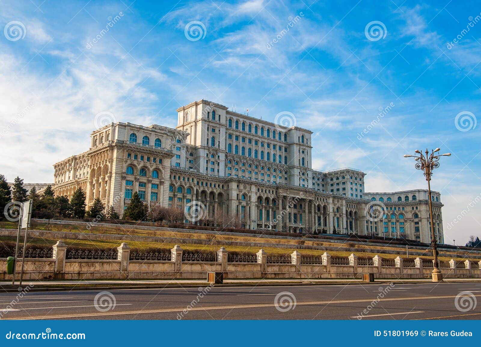 Palazzo Del Parlamento a Capitale Di Bucarest, Romania Immagine Stock ...