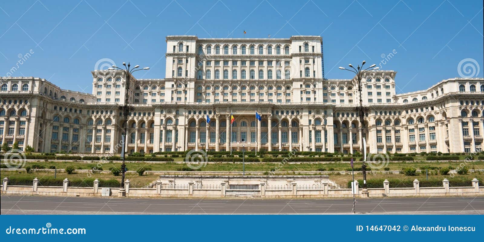 Paleis Van Het Parlement, Boekarest Roemenië Stock Foto - Image of ...