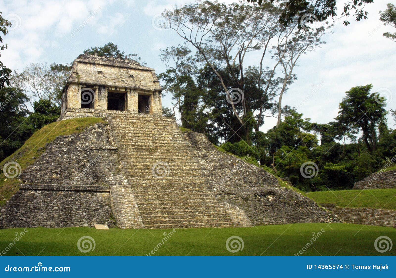 Palenque Mexico stock photo. Image of building, mexico - 14365574