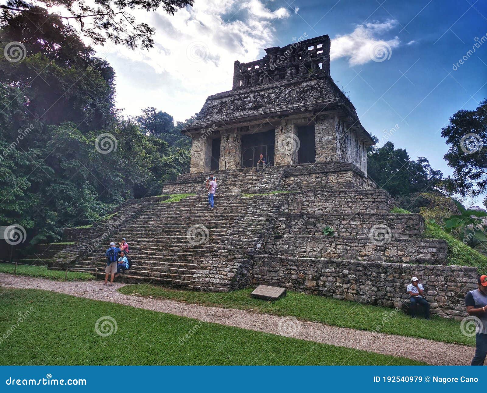 Palenque Temple Building. Chiapas Editorial Stock Image - Image of ...