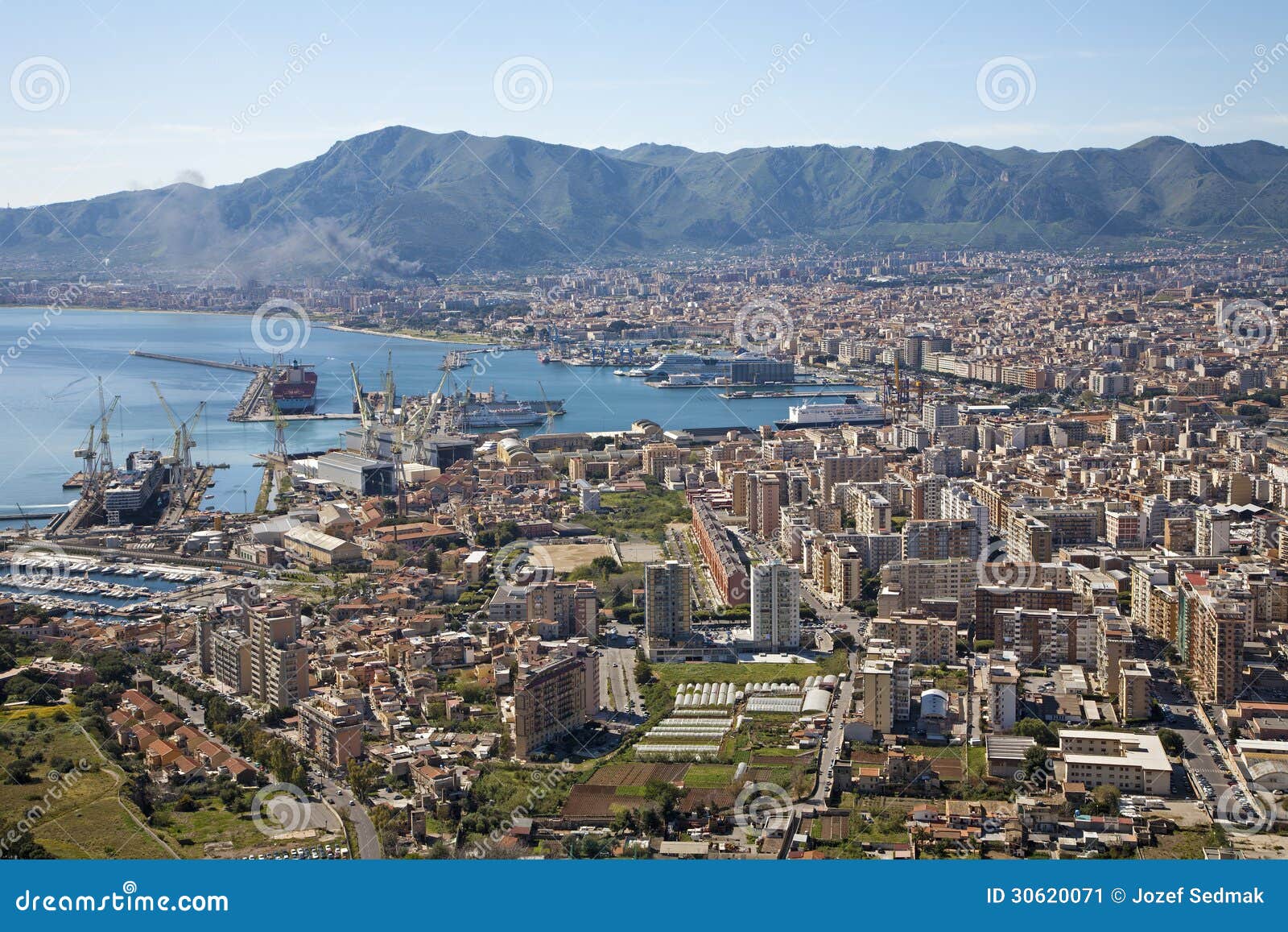 Palermo - Vooruitzichten Over Stad En Haven Stock Afbeelding ...