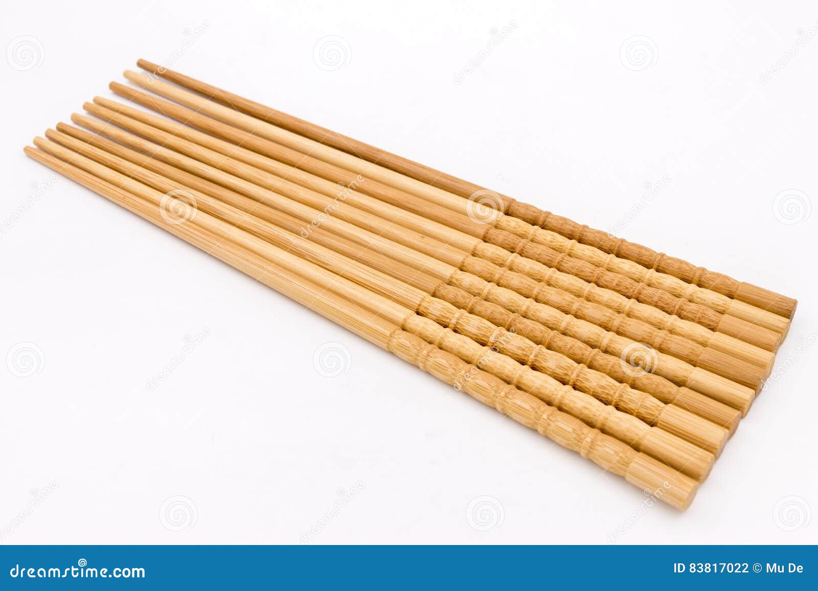 Palillos foto de archivo. Imagen de fila, vajilla, palillos - 83817022