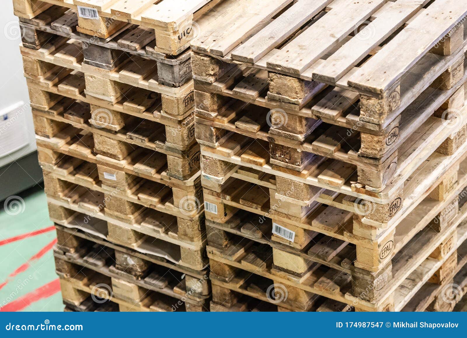 Pallets editorial photography. Image of euro, delivery - 174987547