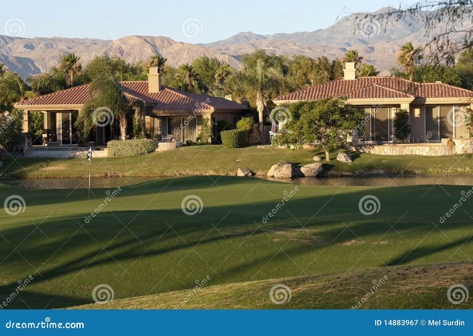 Palm Springs Golf Course Homes Stock Image - Image of vacation, palm ...