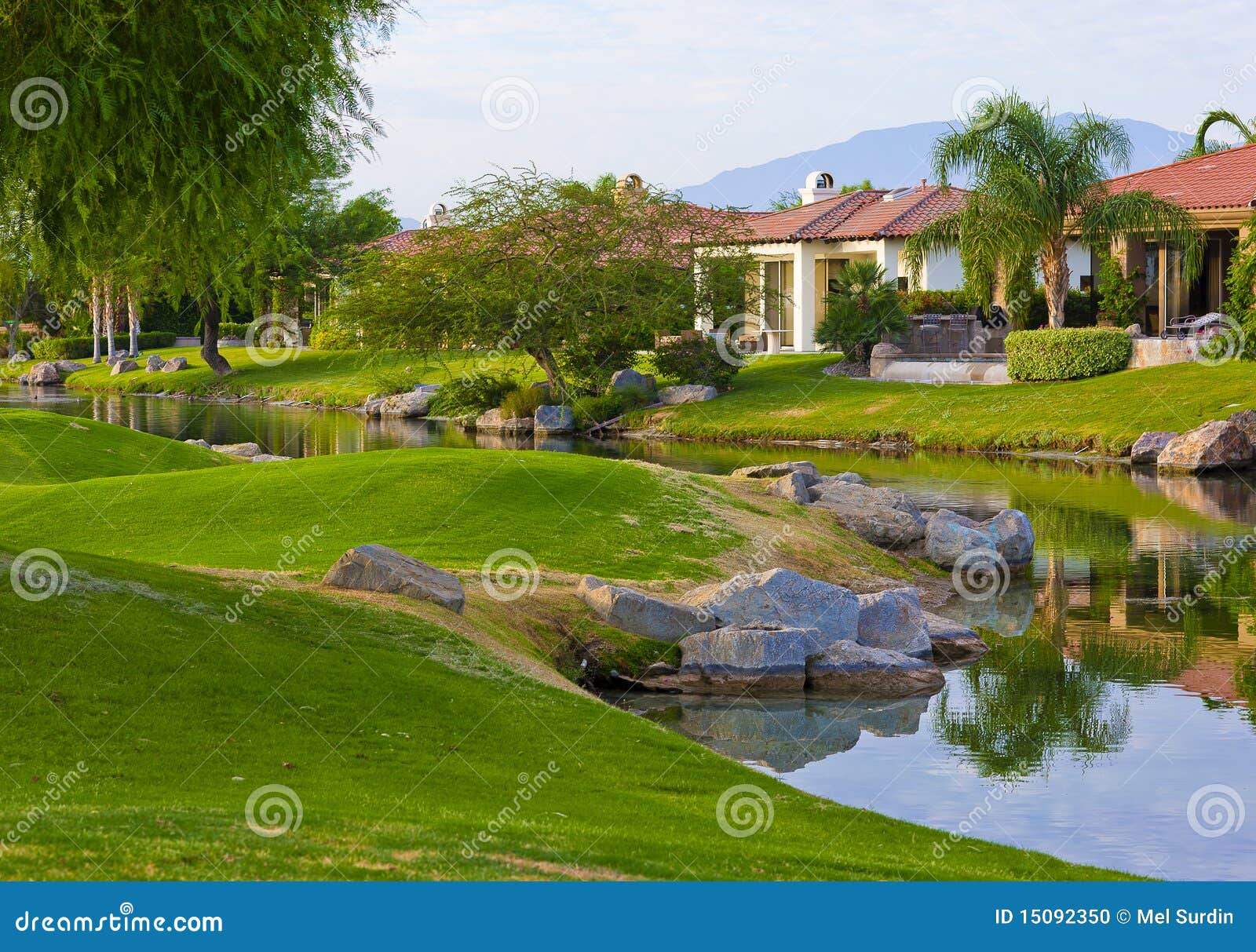 Palm Springs Golf Course Homes Stock Photo - Image of mountain ...
