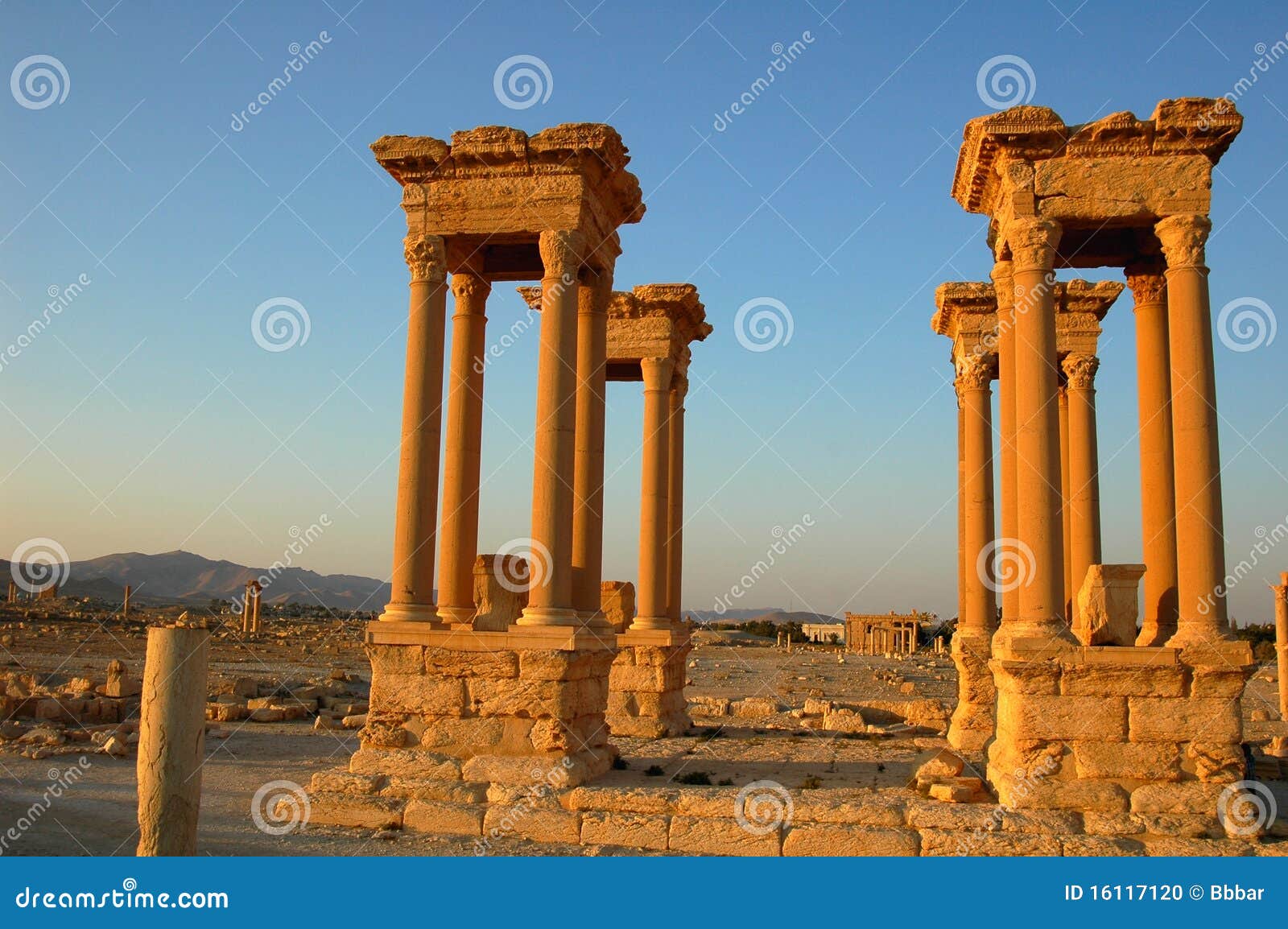 Palmyra towers stock photo. Image of famous, columns - 16117120